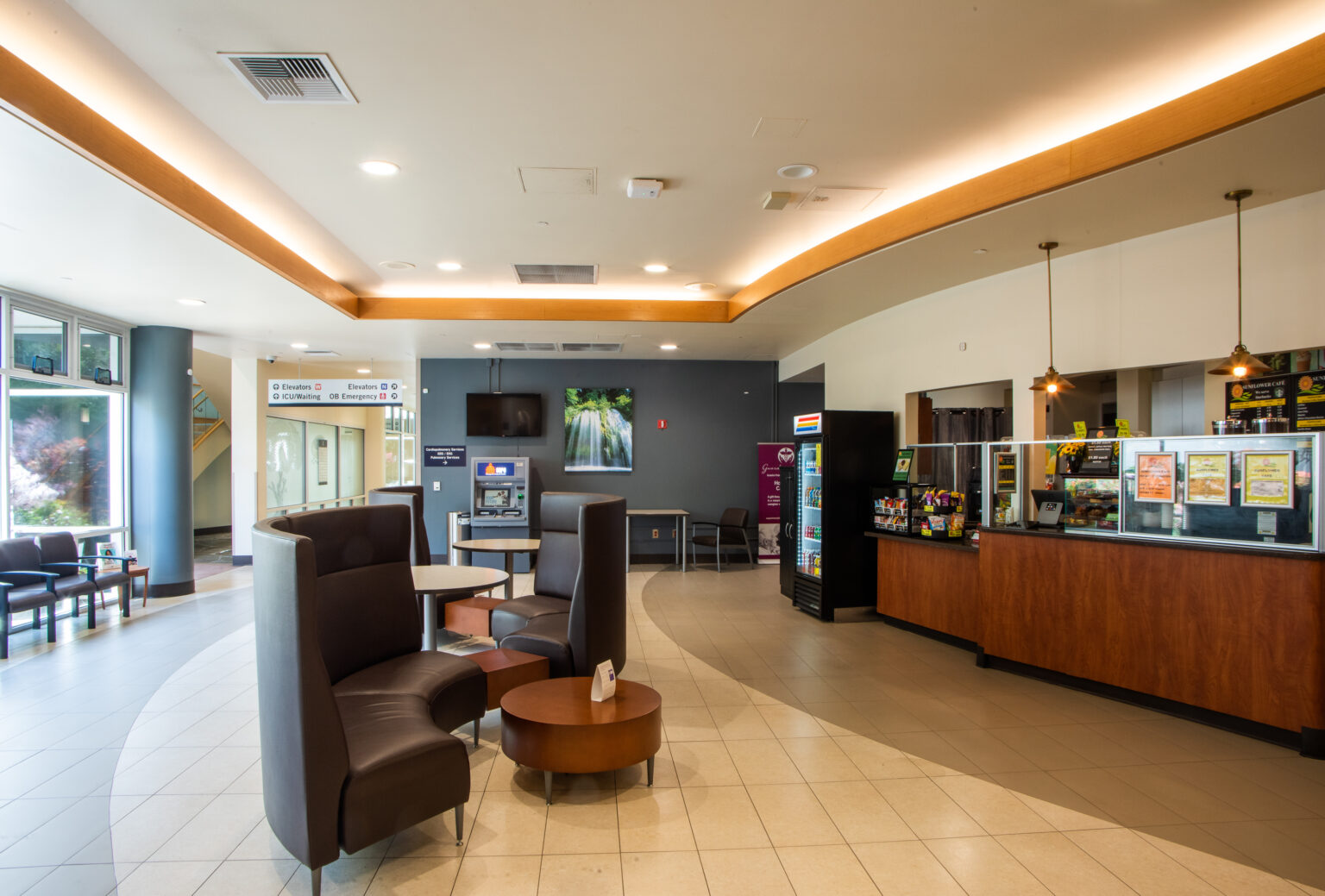 Methodist Hospital Café & Lobby - Aspen Street Architects